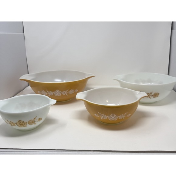 Pyrex | Dining | Vintage Pyrex Butterfly Gold Cinderella Mixing Bowls ...